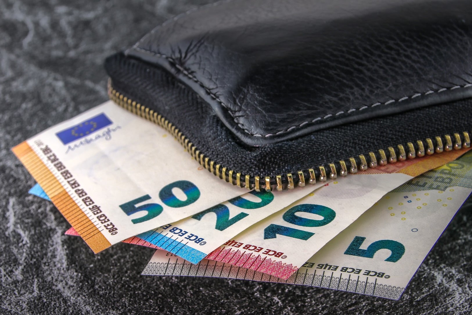 Cyprus insurance in 2025. How to save money on insurance in Cyprus